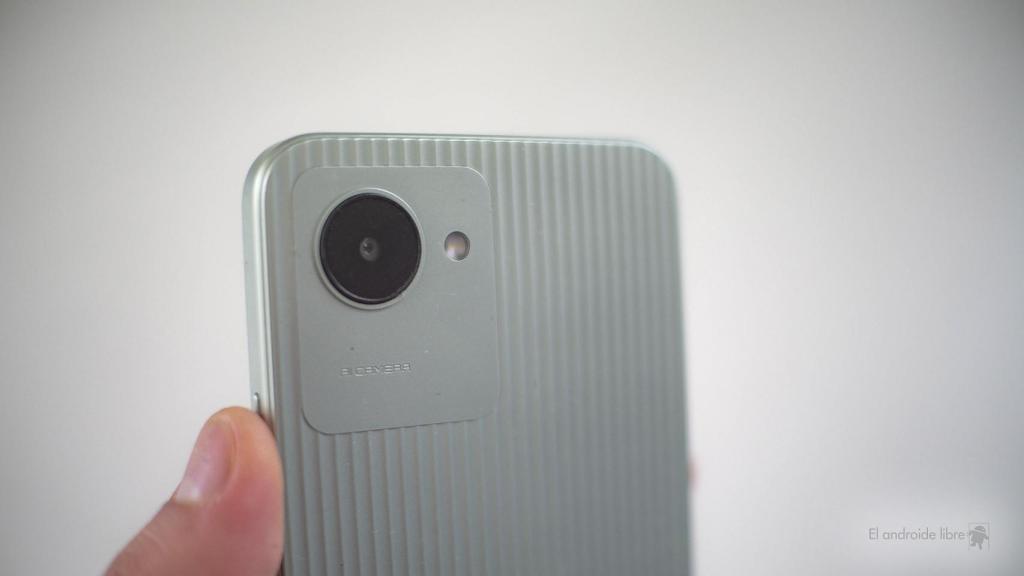 Realme C30, análisis: un móvil básico, bonito y con buena batería