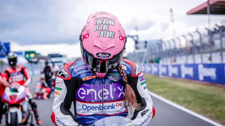 María Herrera, una mujer en Moto3 en un equipo 100% femenino: "Puedo ...