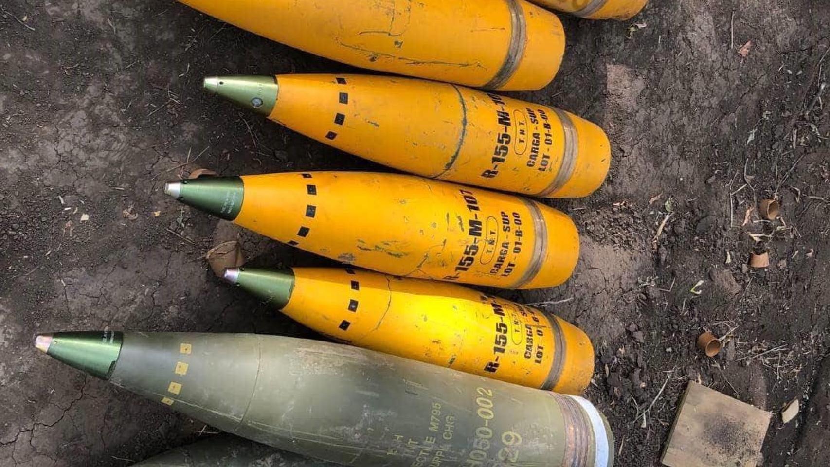 Spanish Howitzers Used By Ukraine In Its Counter-attack: 24 Km Range ...