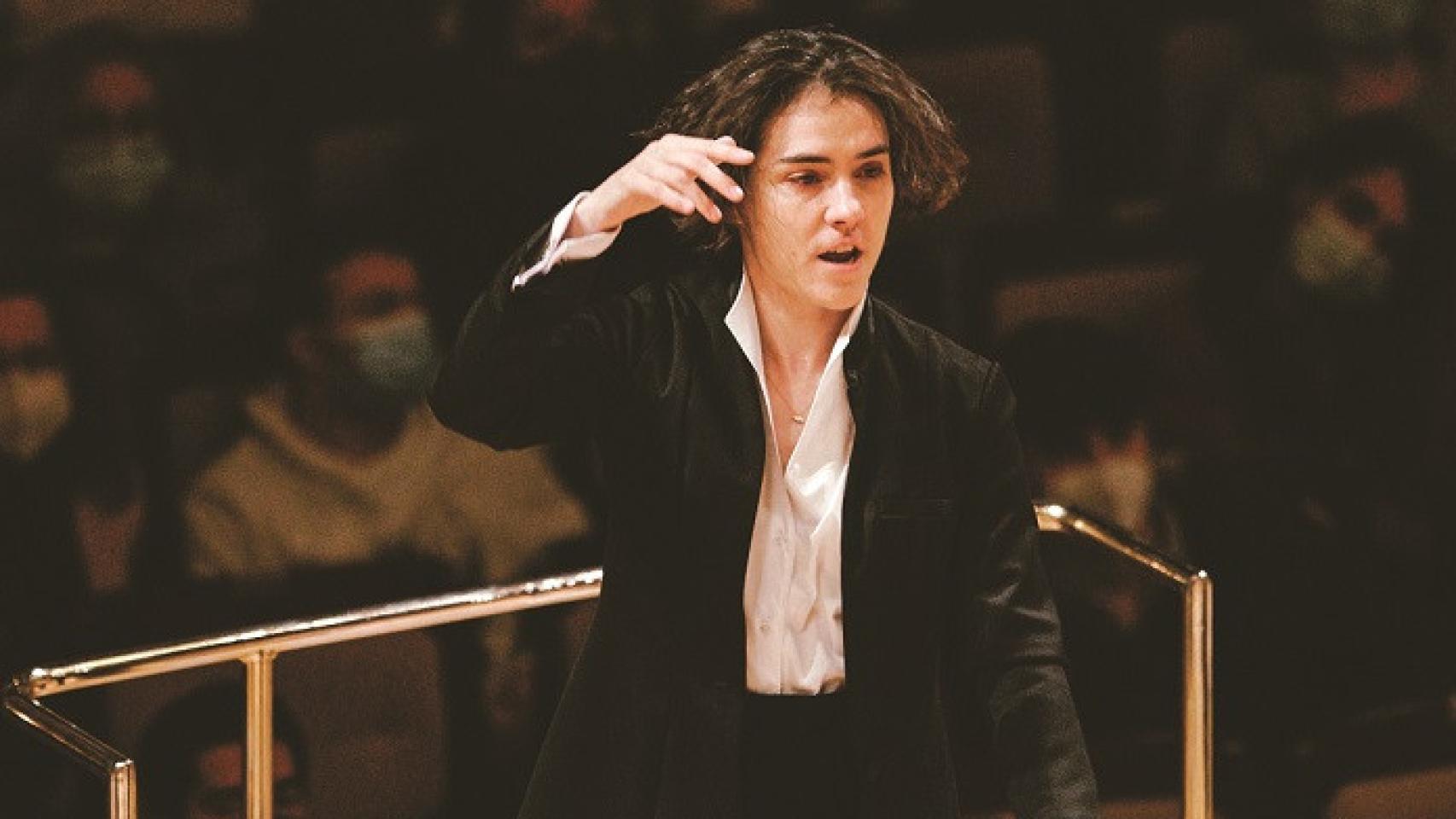 Marzena Diakun pone en danza a la Orquesta de la Comunidad de Madrid