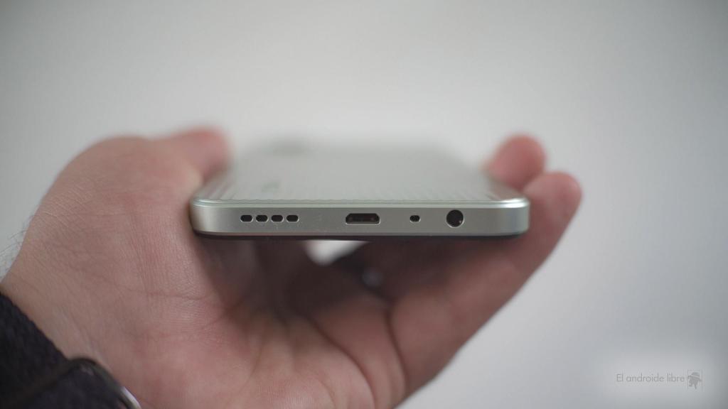 Realme C30, análisis: un móvil básico, bonito y con buena batería