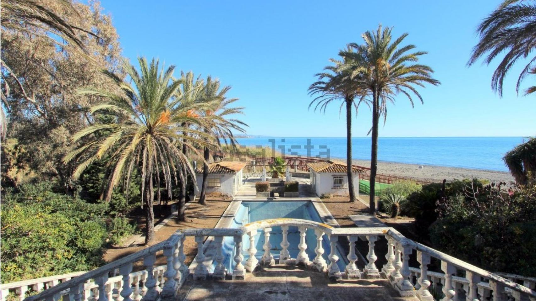 Así es el palacete que venden por 23 millones en Estepona (Málaga ...