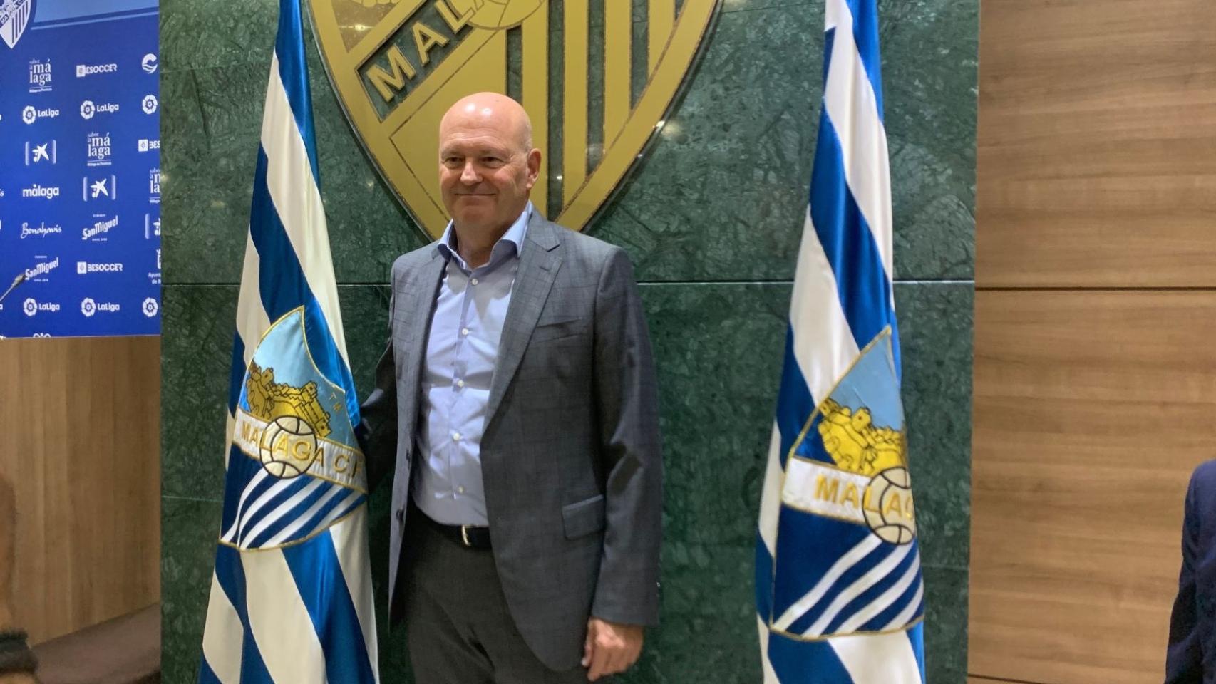 El "bombero" Pepe Mel ya ejerce en el Málaga CF