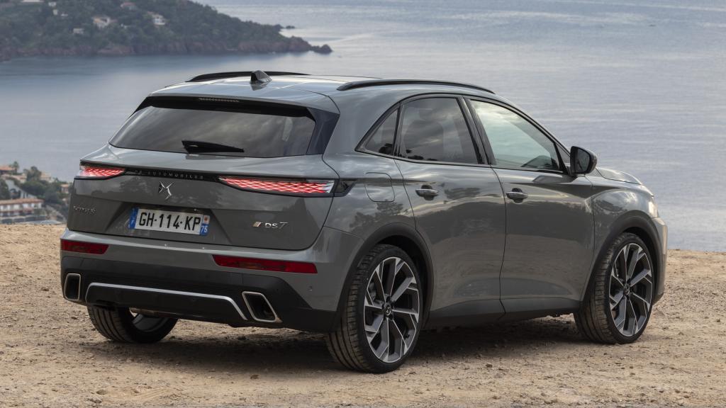 Probamos la versión deportiva del DS7: híbrido enchufable y 360 CV de potencia