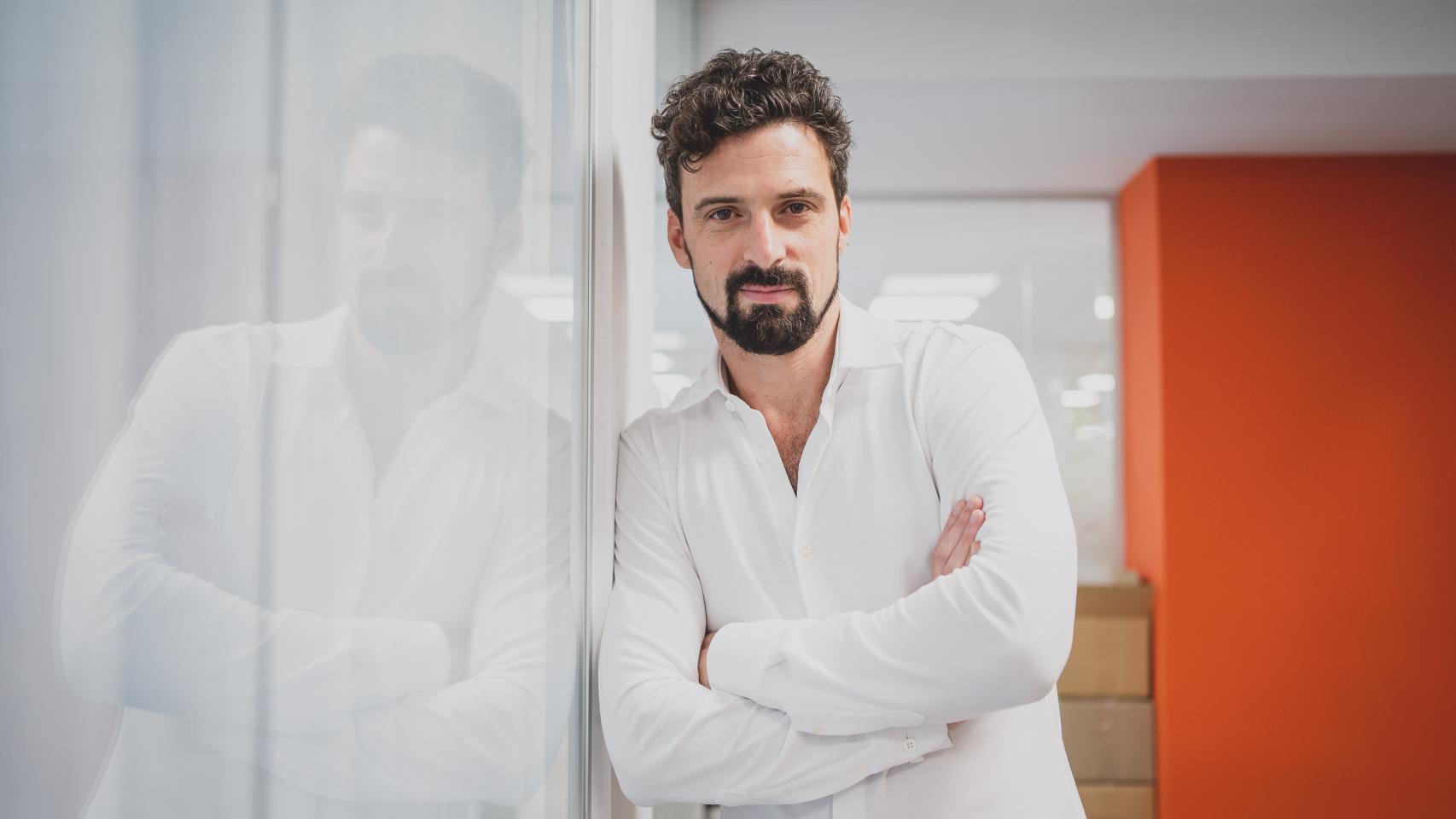 Brett Scott, el antropólogo del dinero: “Los ‘criptobros’ se creen ...