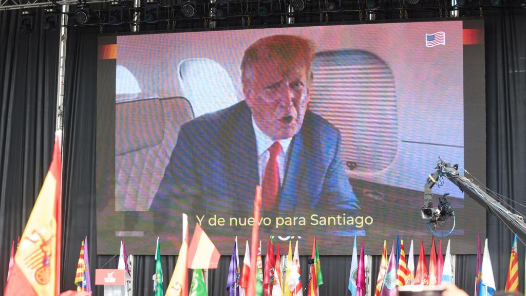 Trump felicita en un vídeo a Abascal y se identifica con Vox: "Hay que ...