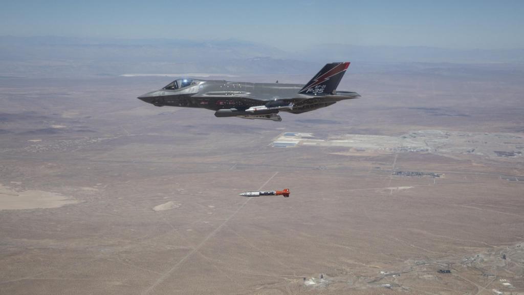 Cazas con doble capacidad y bombas B61 de 340 TNT: las maniobras nucleares que prepara la OTAN