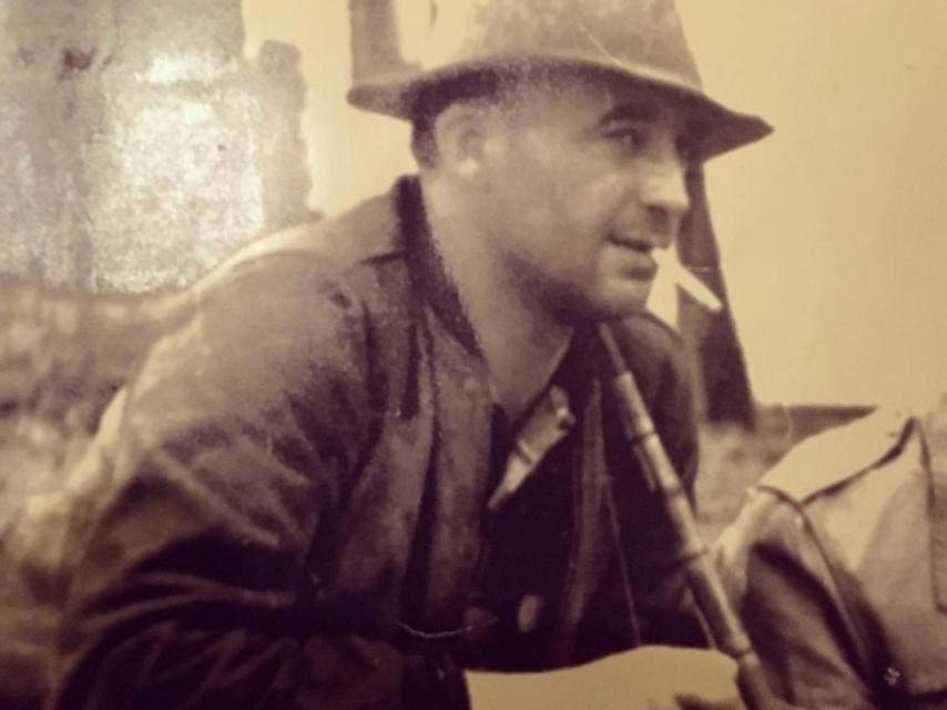 Telmo Aldaz de la Quadra-Salcedo, el Líder Carlista Criado Como un ...