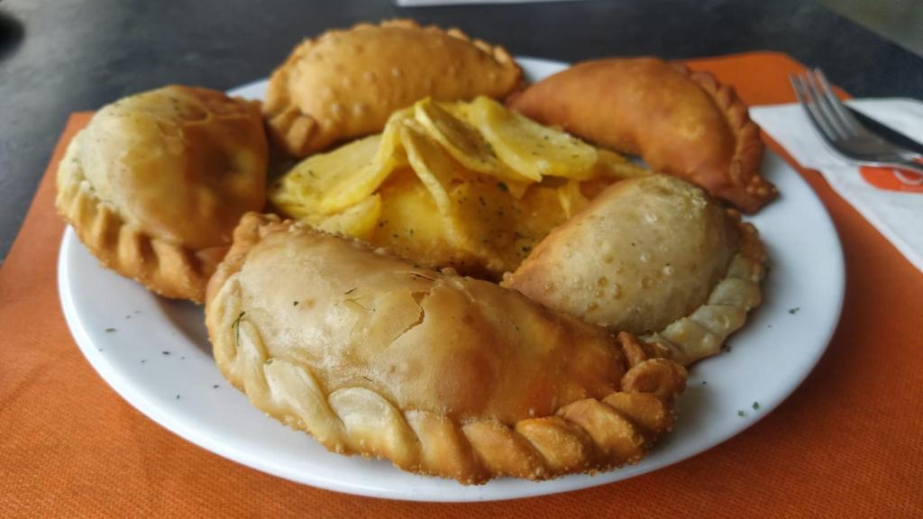 Desmontando el mito de las empanadillas de Móstoles creado por Martes y ...