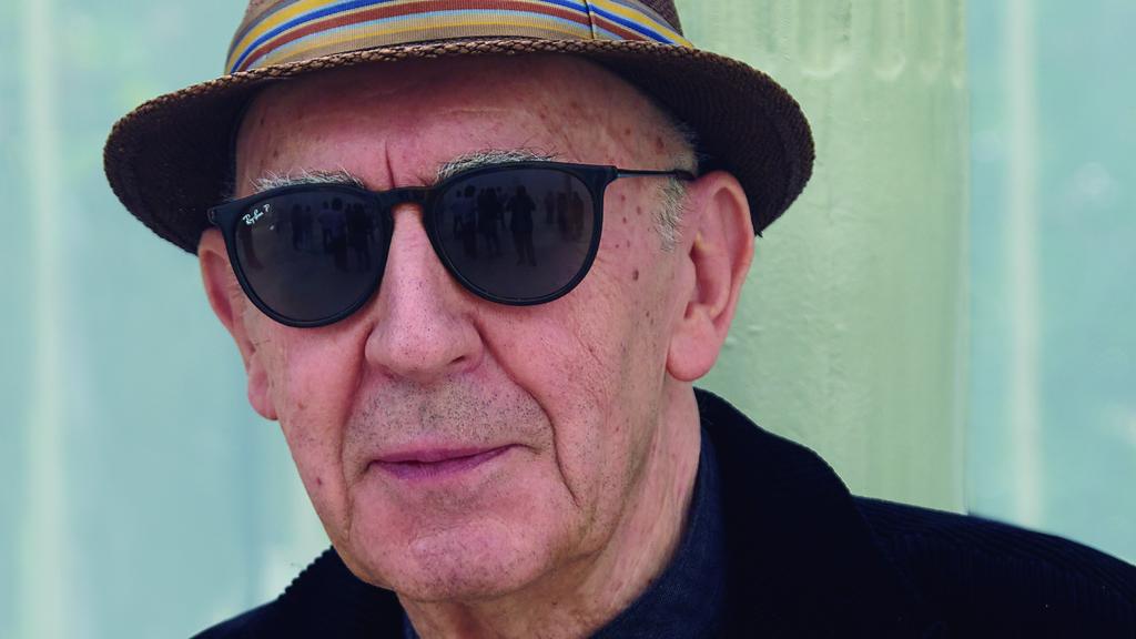 Manolo Quejido: "He destruido muchísima obra, me preocupa lo que dejo ...