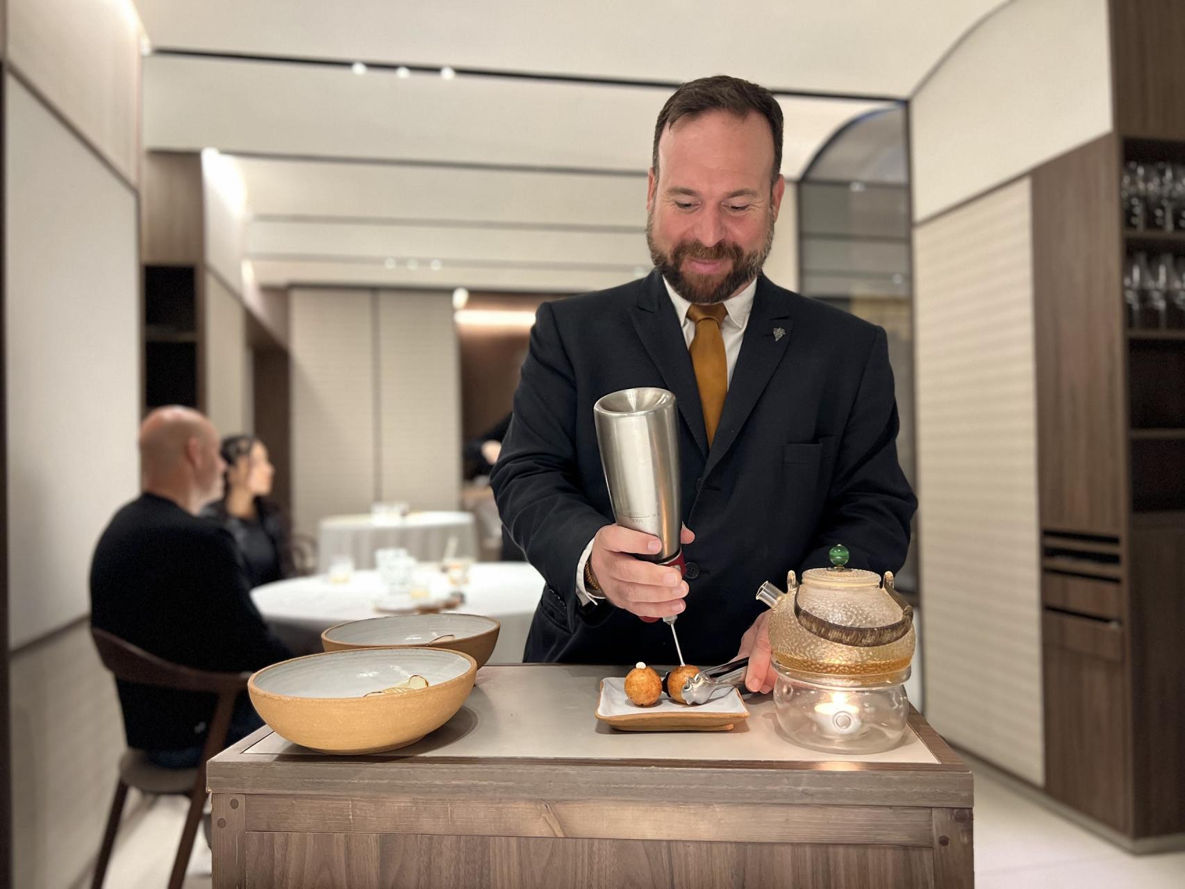 Cinc Sentits, la cocina catalana moderna de un canadiense en Barcelona