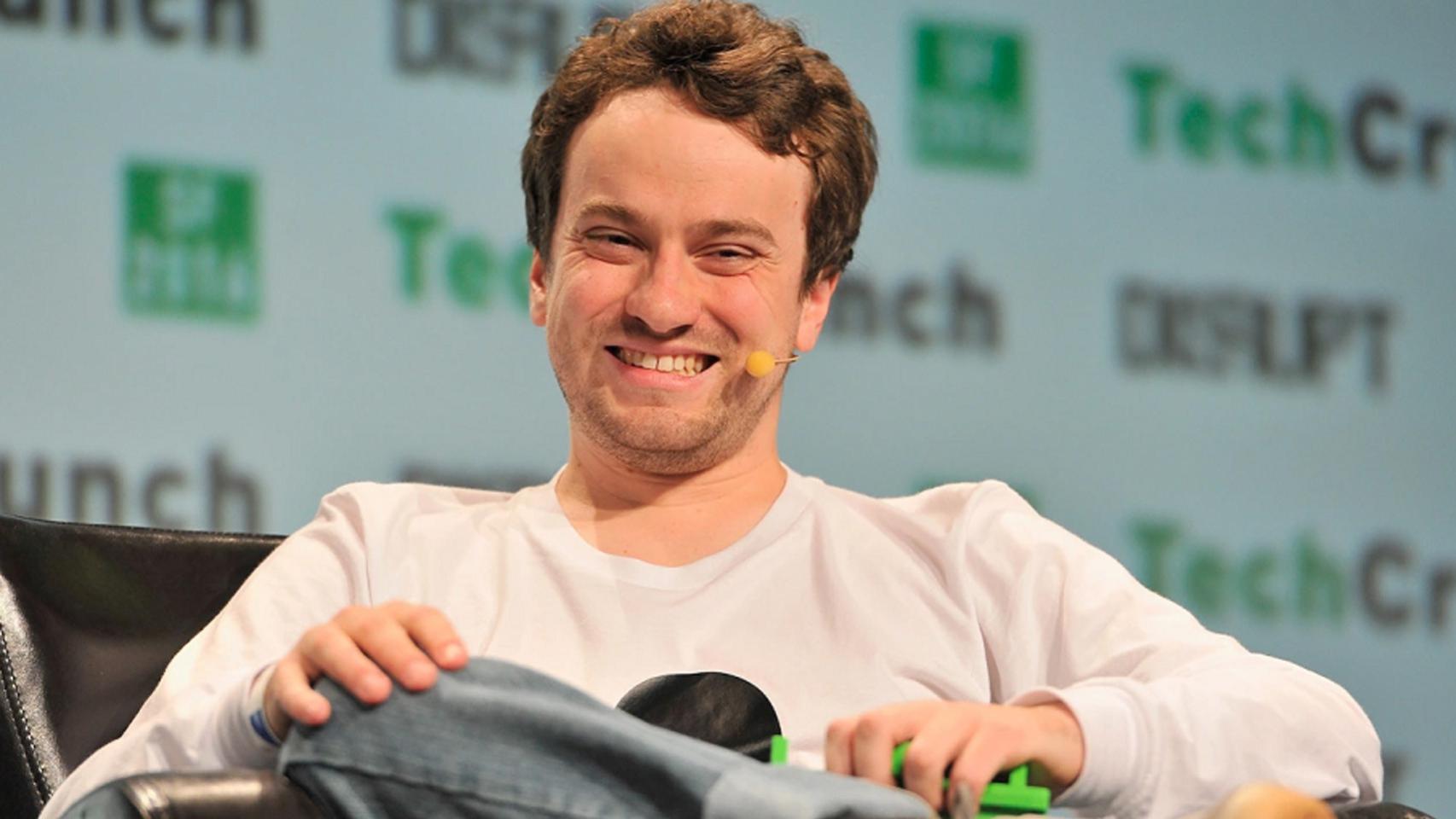 Elon Musk ficha George Hotz, el famoso hacker que logró romper la ...