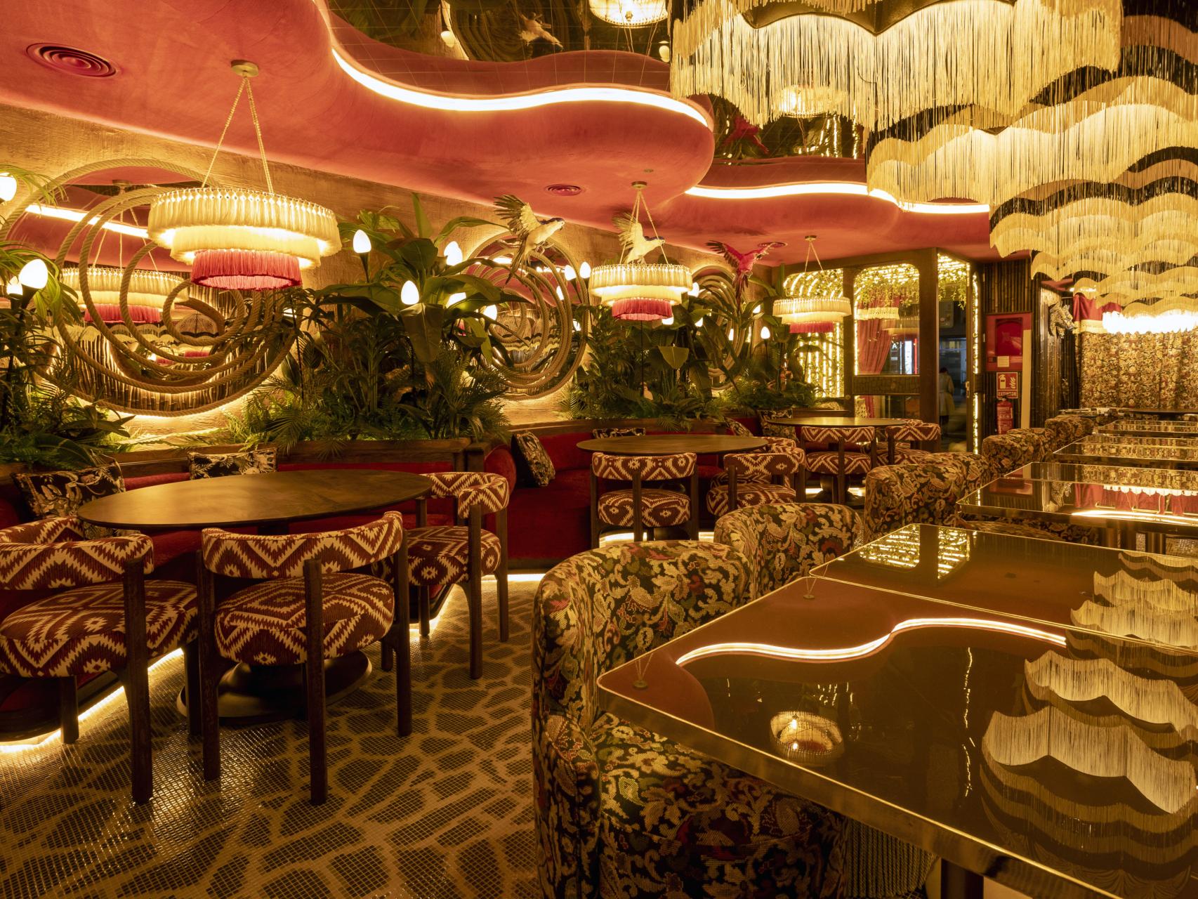 Cena y espectáculo. Los mejores restaurantes de Madrid con dinner show