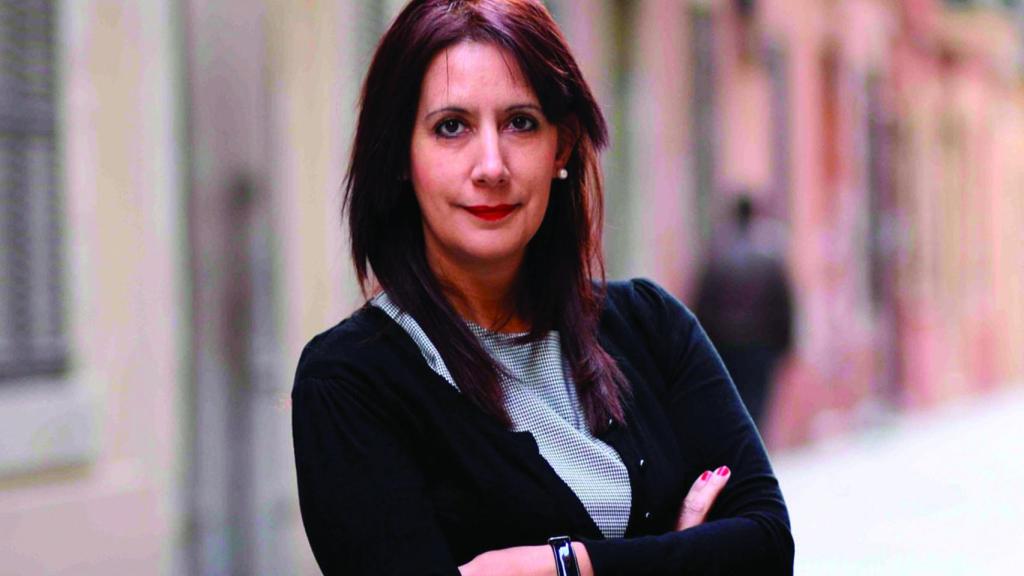 A la caza del asesino con Dolores Redondo: acción, corazonadas y ...