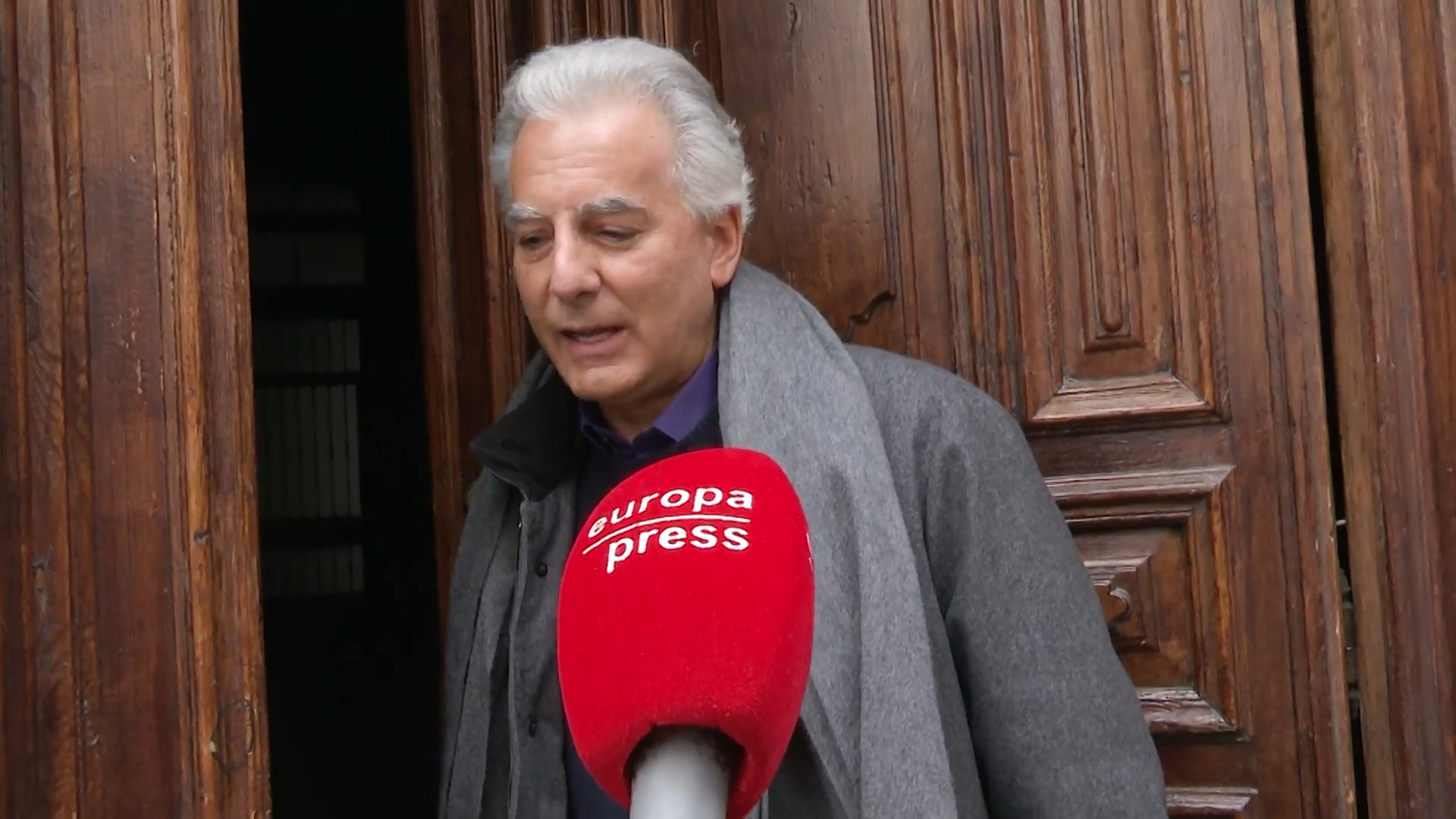 Álvaro Vargas Llosa desvela cómo se encuentra su padre tras la ruptura ... Álvaro Vargas Llosa desvela cómo se encuentra su padre tras la ruptura ...