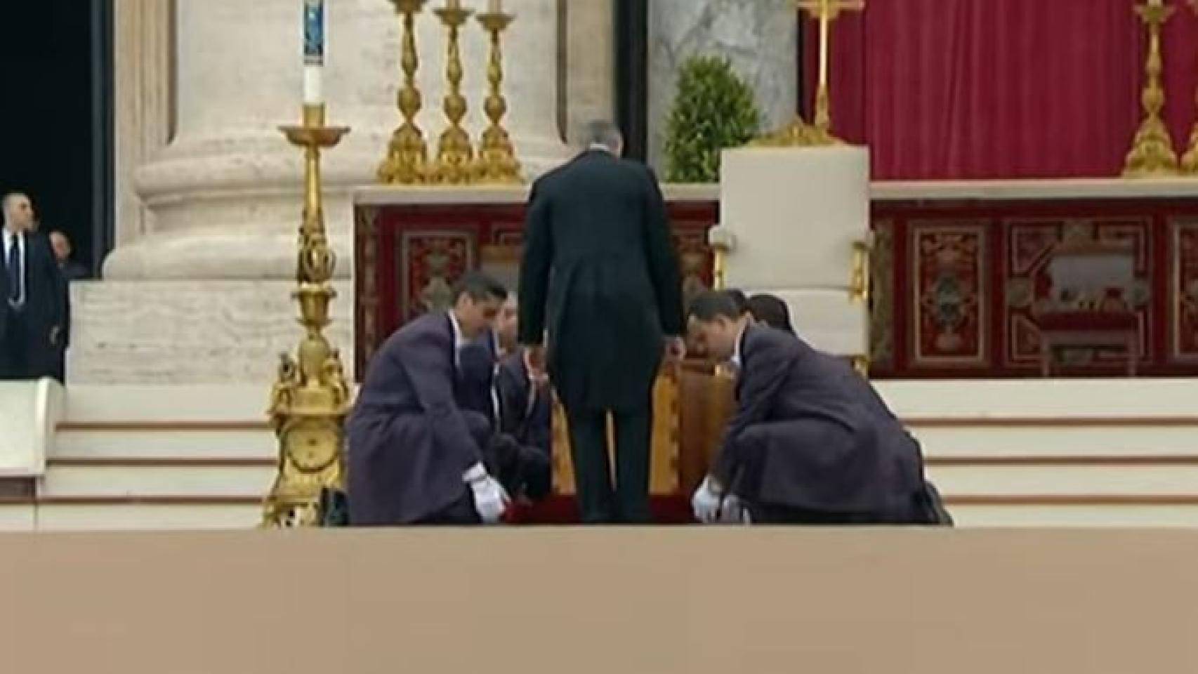 Funeral de Benedicto XVI, en directo | El Papa Francisco destaca la sabiduría y la delicadeza de ...