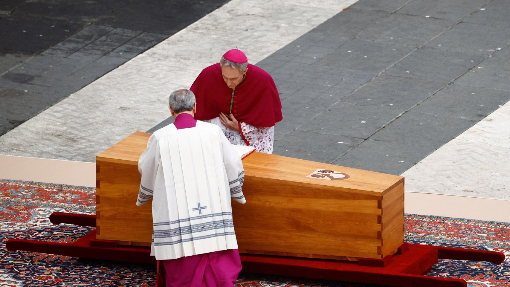 Funeral de Benedicto XVI, en directo | El Papa Francisco destaca la sabiduría y la delicadeza de ...
