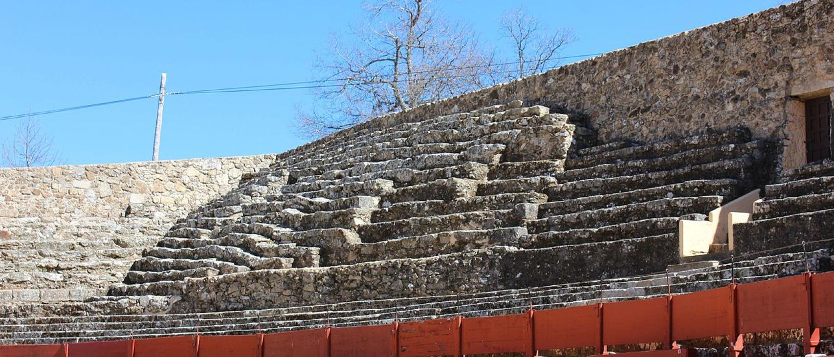La plaza de toros más anciana del mundo, levantada para rendir homenaje ...