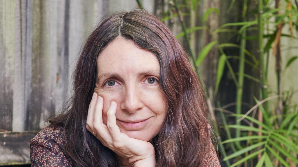 La novela que no leyó nadie se devora como una delicia: Jen Craig ...