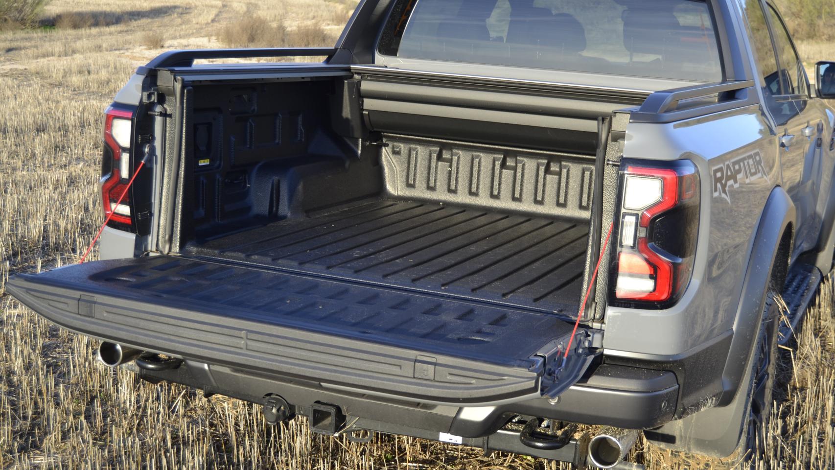 Probamos el Ford Ranger Raptor: un auténtico 4x4 al que no se le ...