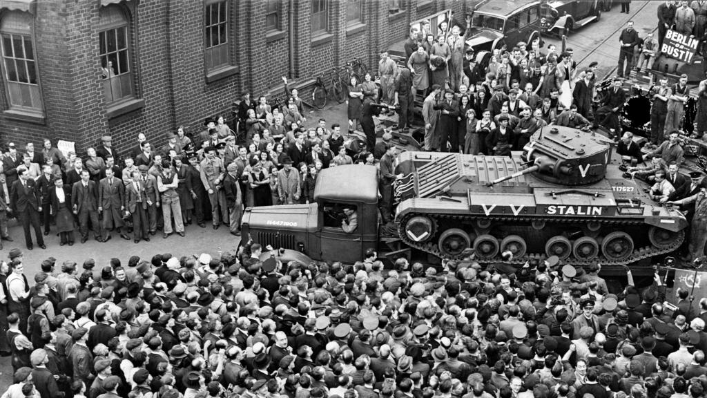 Cómo la URSS derrotó a Hitler gracias a los tanques, armas y recursos ...