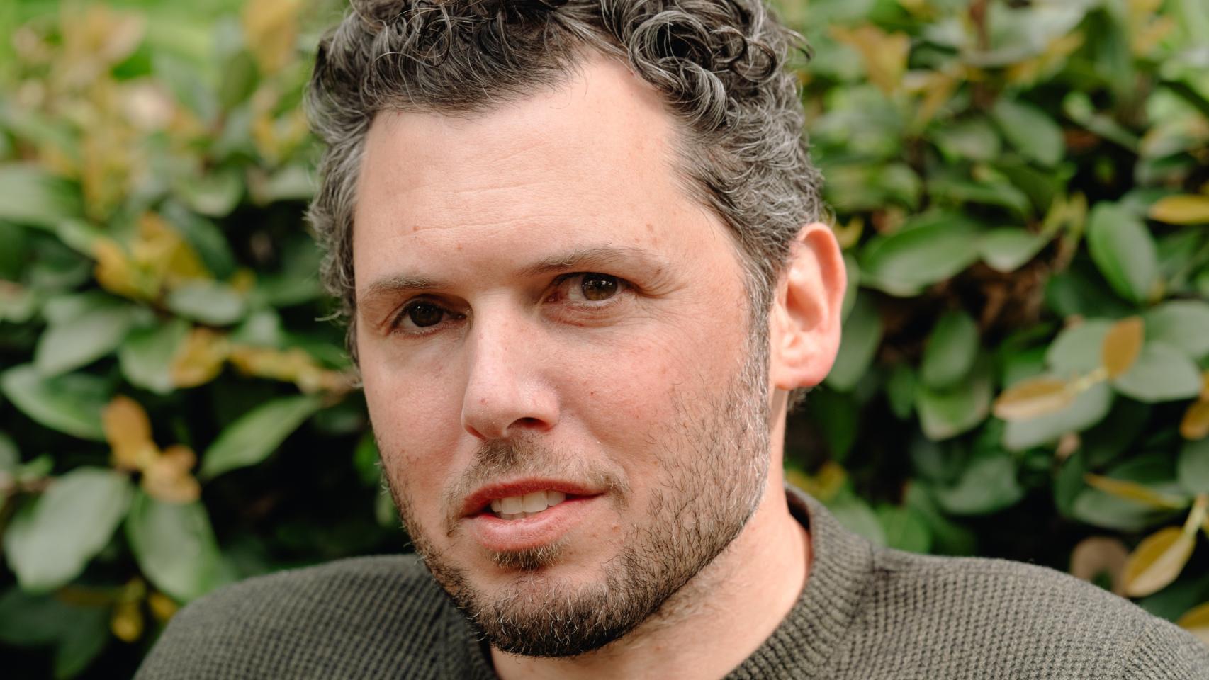 'Antes de la tormenta': Gal Beckerman escanea nuestra obsesión por las ...