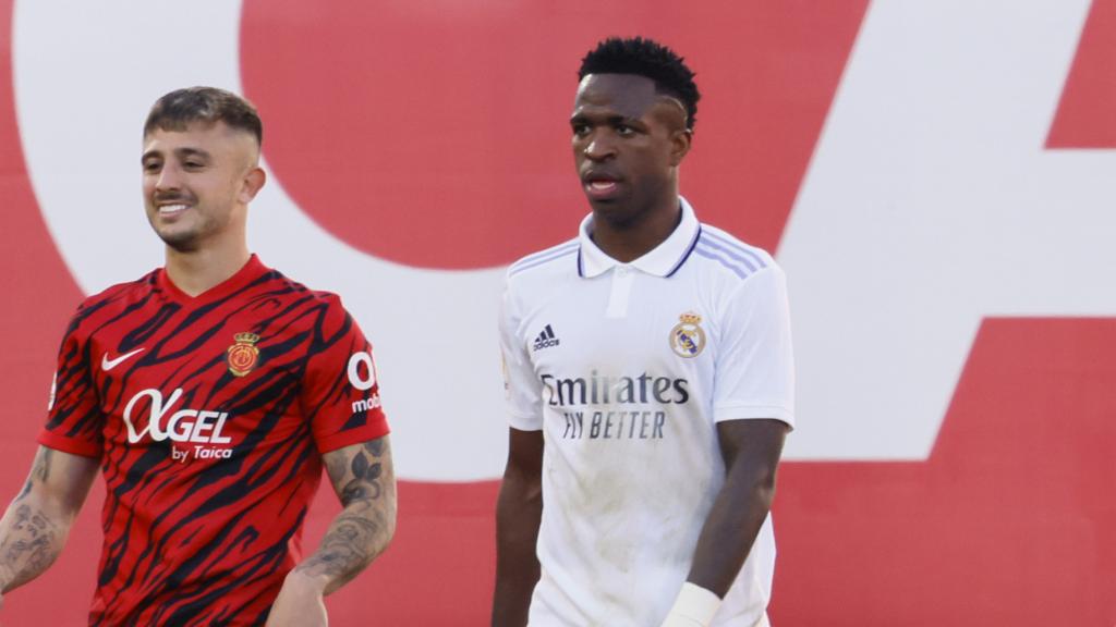 Vídeo: Vinicius sufre nuevos insultos racistas en Mallorca y LaLiga lo ...