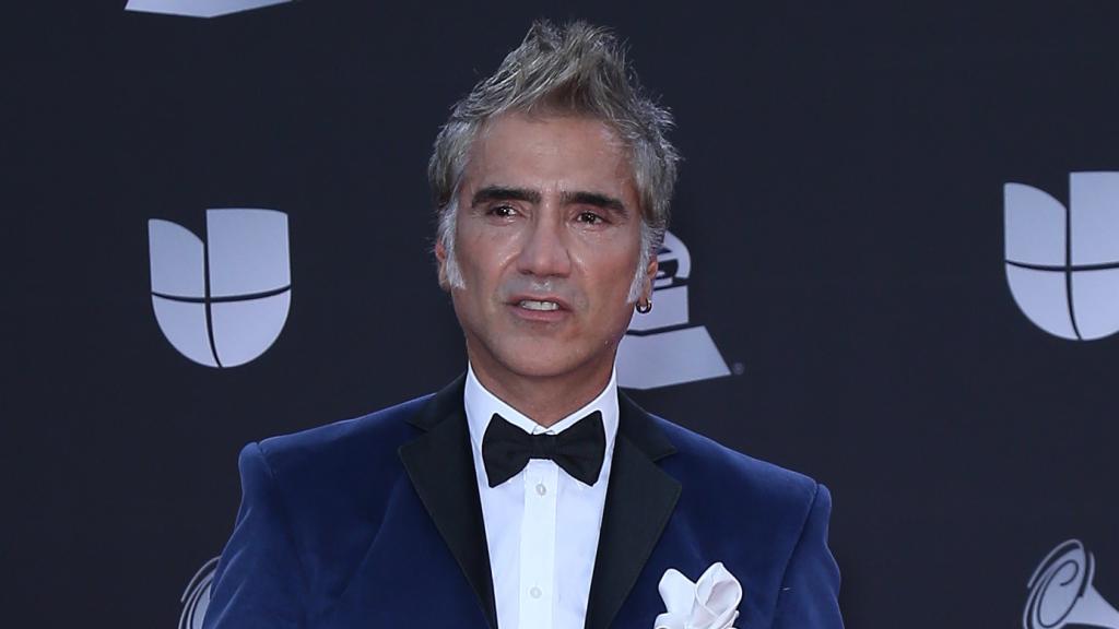 Alejandro Fernández, sobre su problema con el alcohol: "Me ayuda porque ...