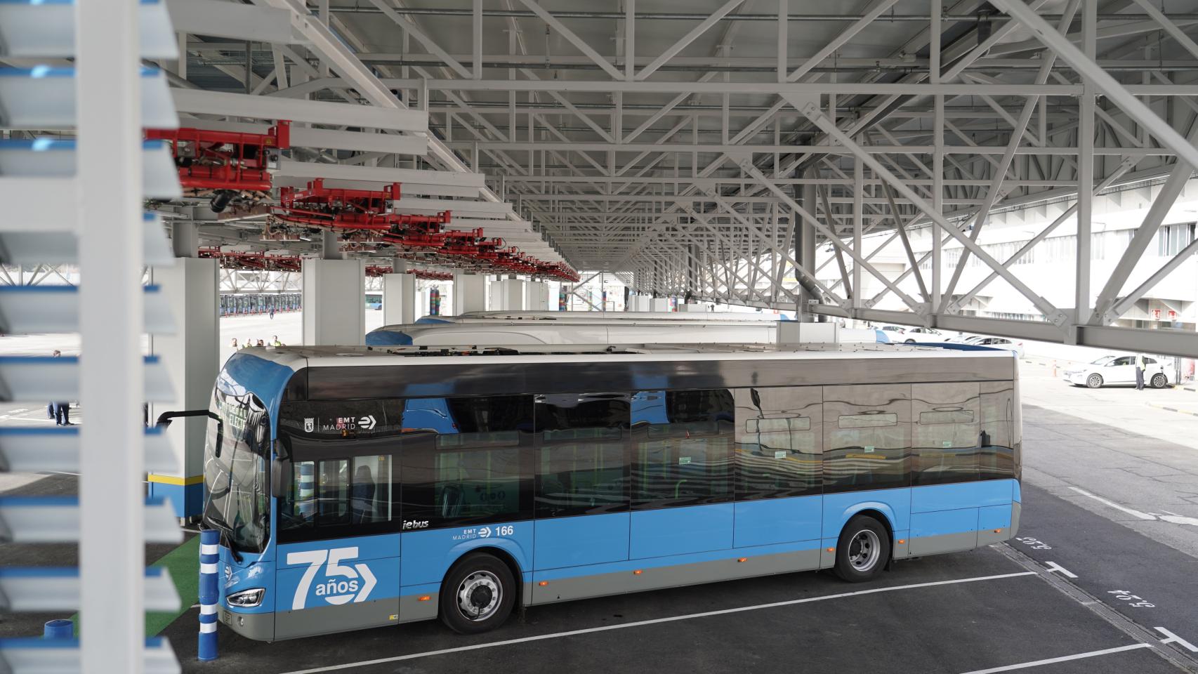 Así son los autobuses eléctricos de Madrid: 350 kilómetros de autonomía ...