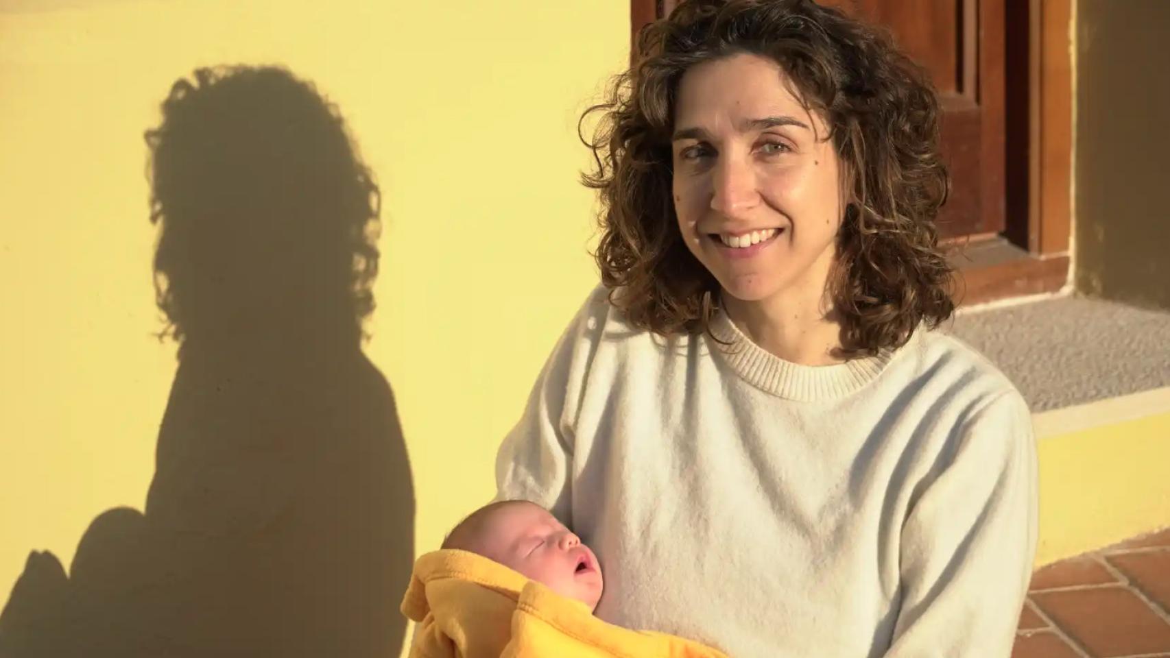 Francesca, la esperanza contra la despoblación: la primera niña en 10 ...
