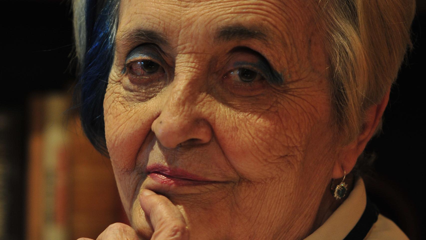 "Justicia poética" para Mariluz Escribano: una edición canónica la ...
