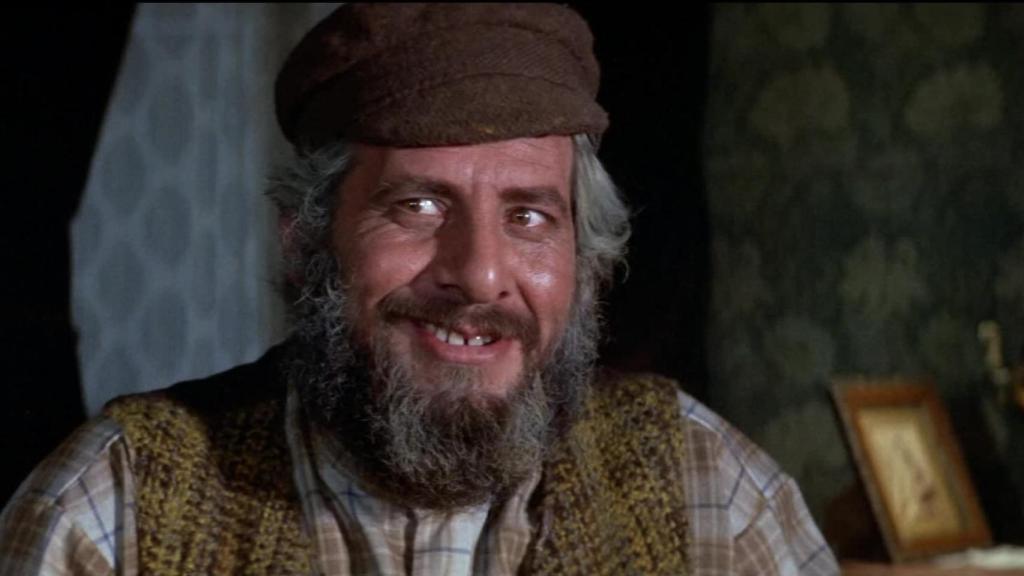 Muere el actor Chaim Topol, protagonista de 'El violinista en el tejado ...