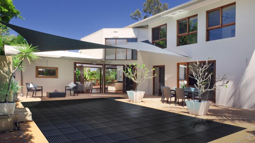 El pavimento con placas solares que ya se usa en España: energía gratis ...