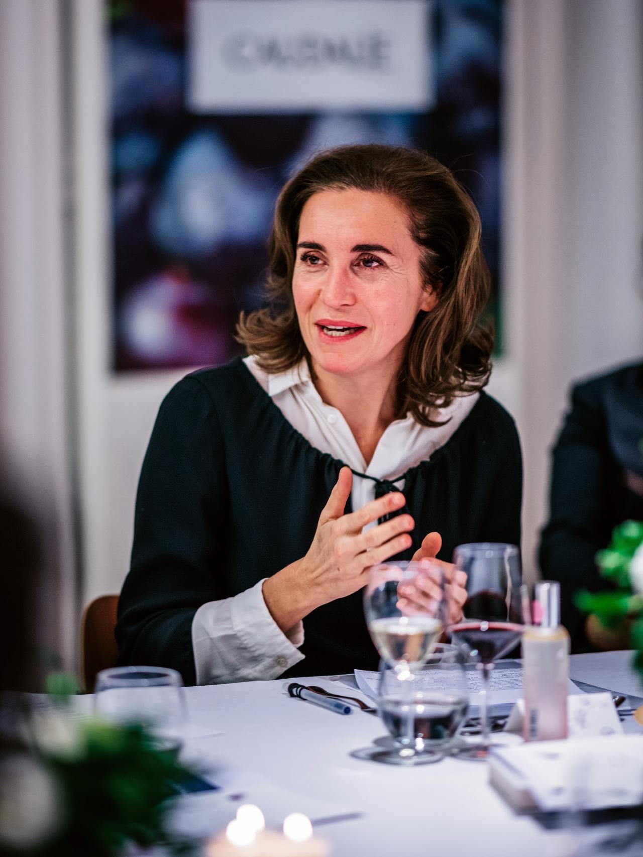 LeadHers, el proyecto de mujeres en el que te puede tutorizar hasta una ...