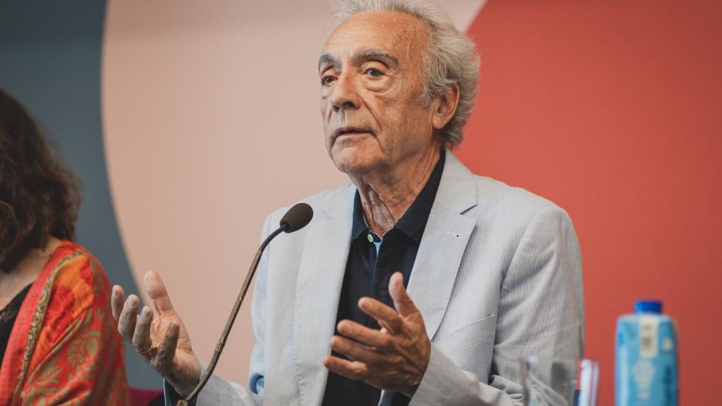 "Leer es más íntimo que hacer el amor": la literatura según Rosa Montero, Juan José Millás y ...