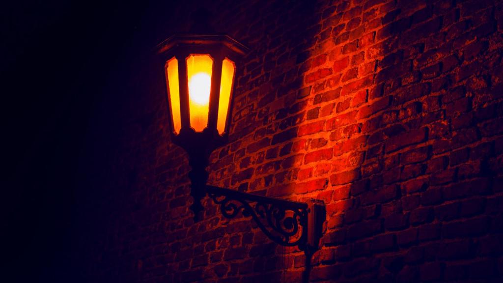 Este es el motivo por el que muchas ciudades están poniendo luces rojas ...