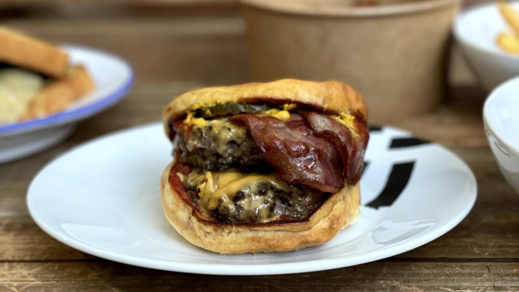 Las mejores smash burgers de Madrid después de probar 20 hamburgueserías