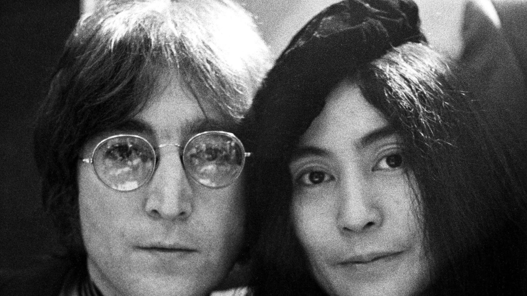 ¿Es Yoko Ono, a sus 90 años, la artista japonesa más importante de la ...