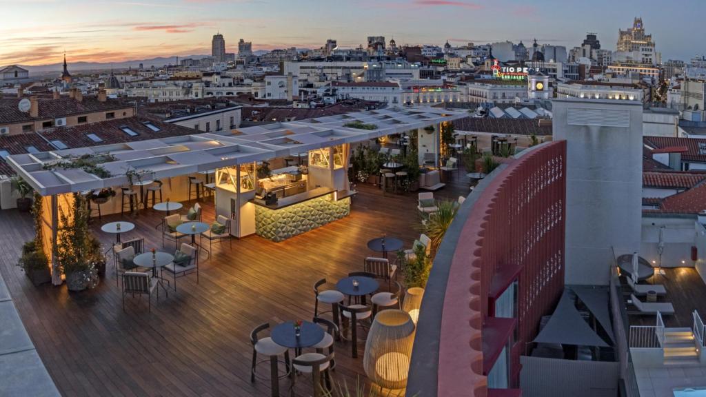 Nota Alta, la nueva azotea con vistas a Sol con vermú, sushi de ...