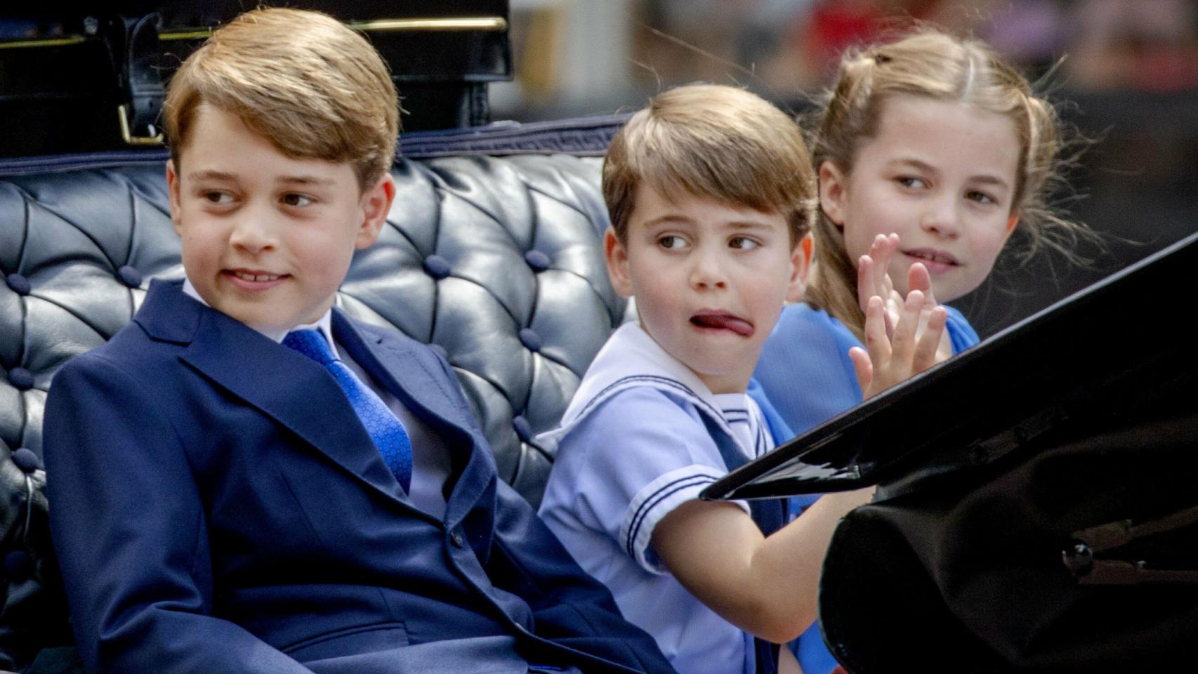 Copia el look de George, Charlotte y Louis, los hijos de Guillermo y ...