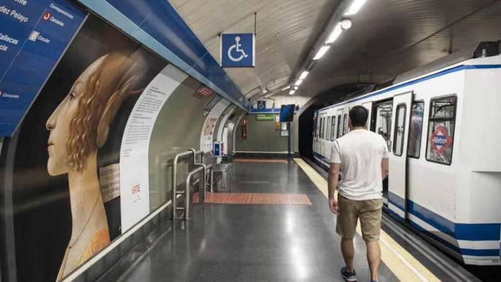 ¿Para qué sirven en realidad estos asientos del Metro de Madrid?
