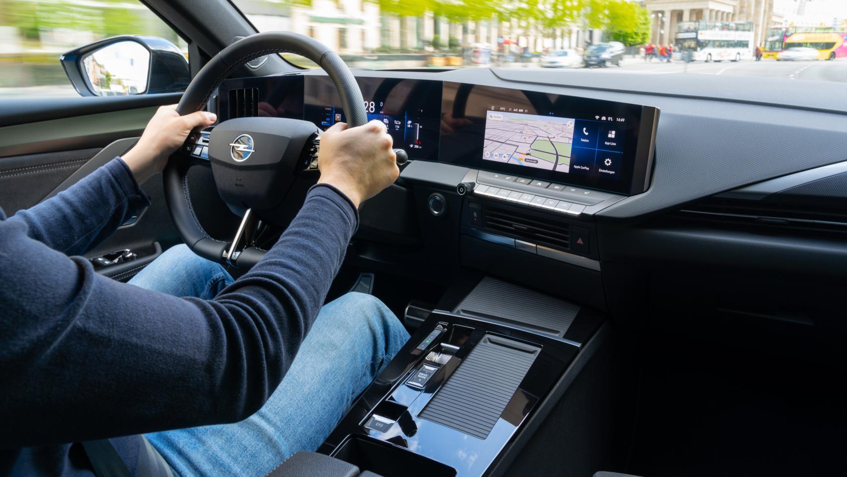 El Opel Astra se vuelve eléctrico por primera vez y ofrece más de 400 ...