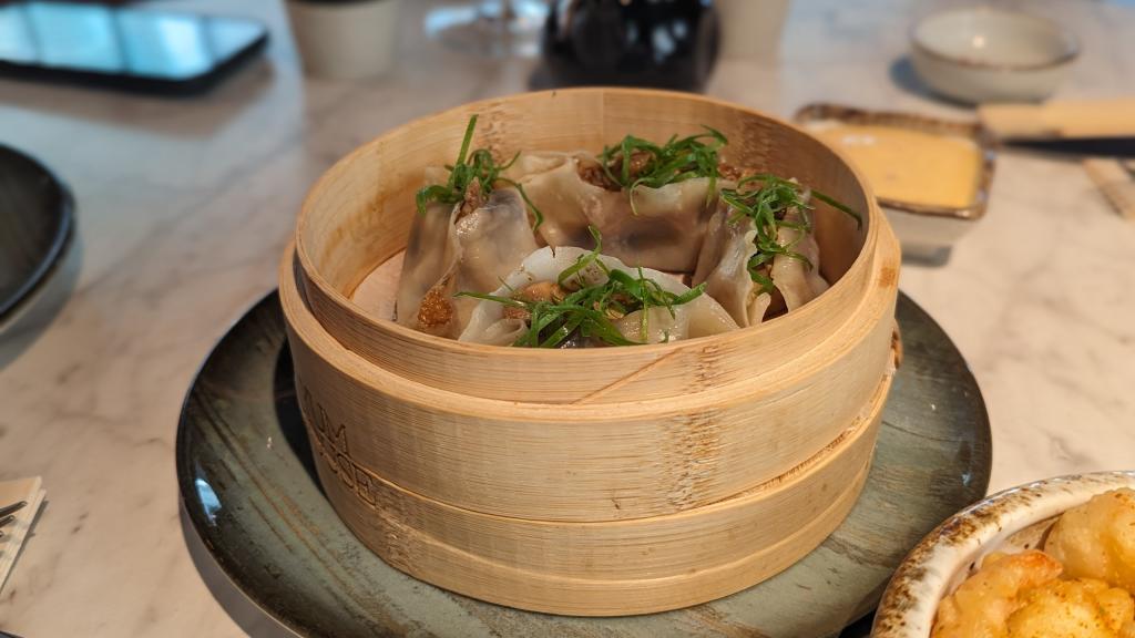 Yum House: un restaurante asiático con comida china buena, bonita y barata
