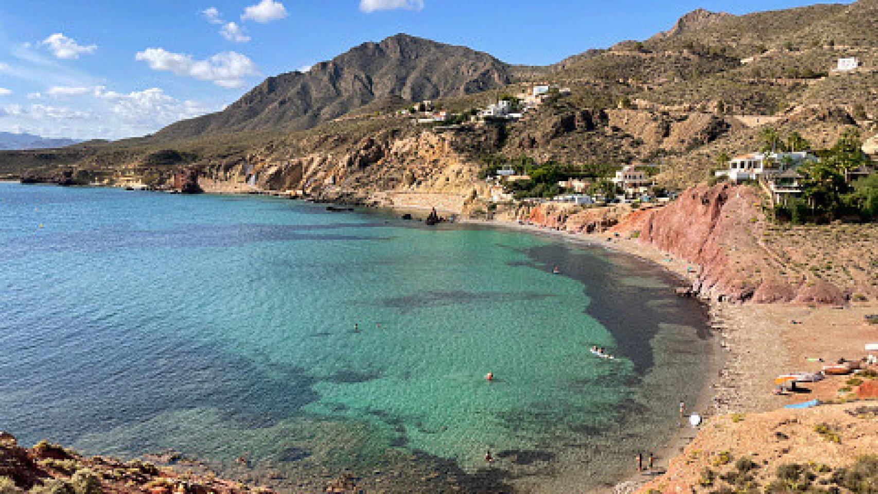 ChatGPT elige las mejores playas españolas para pasar las vacaciones en ...