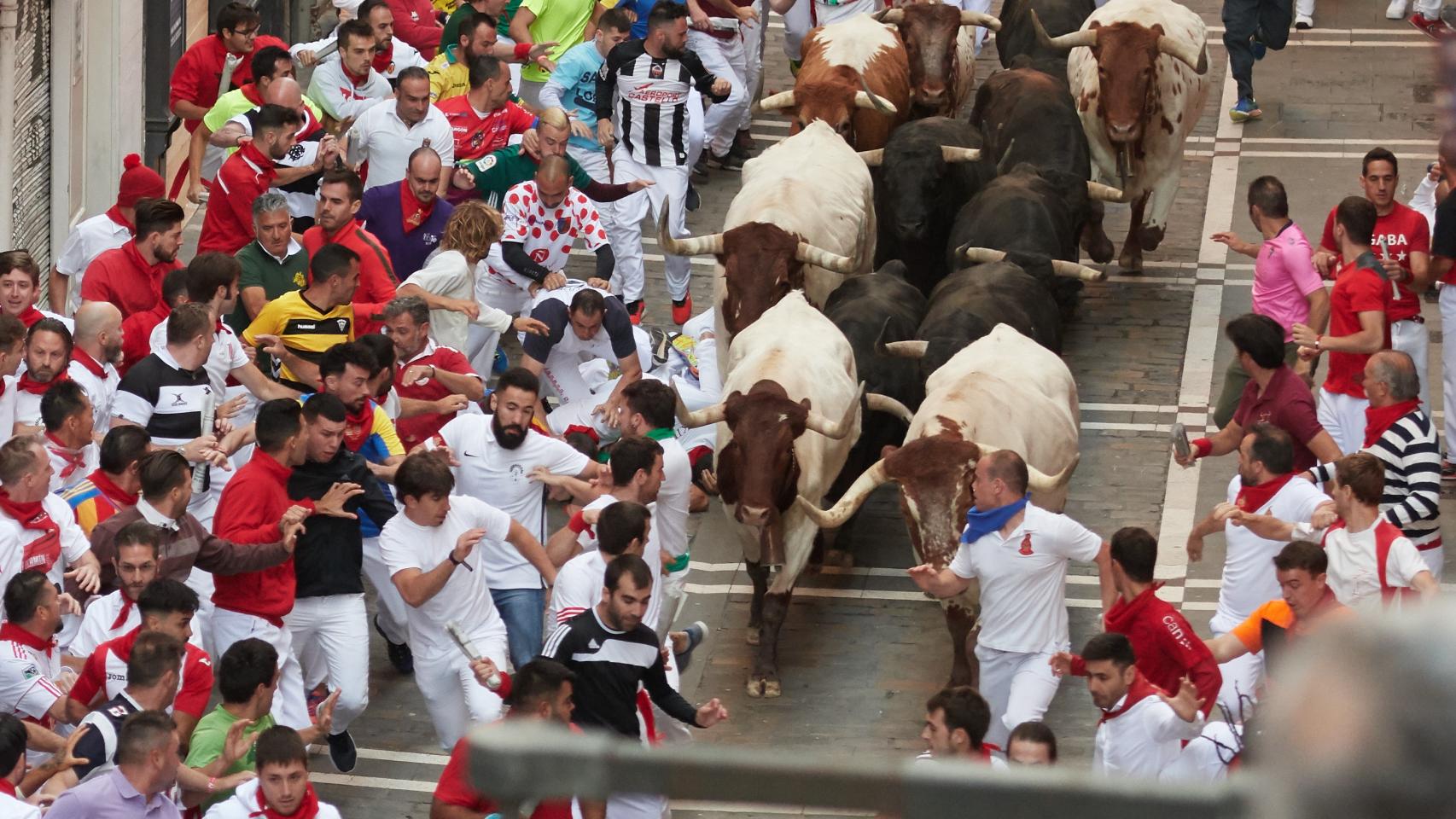 Encierro de San Fermín del lunes 10 de julio, en directo | Fin de una ...