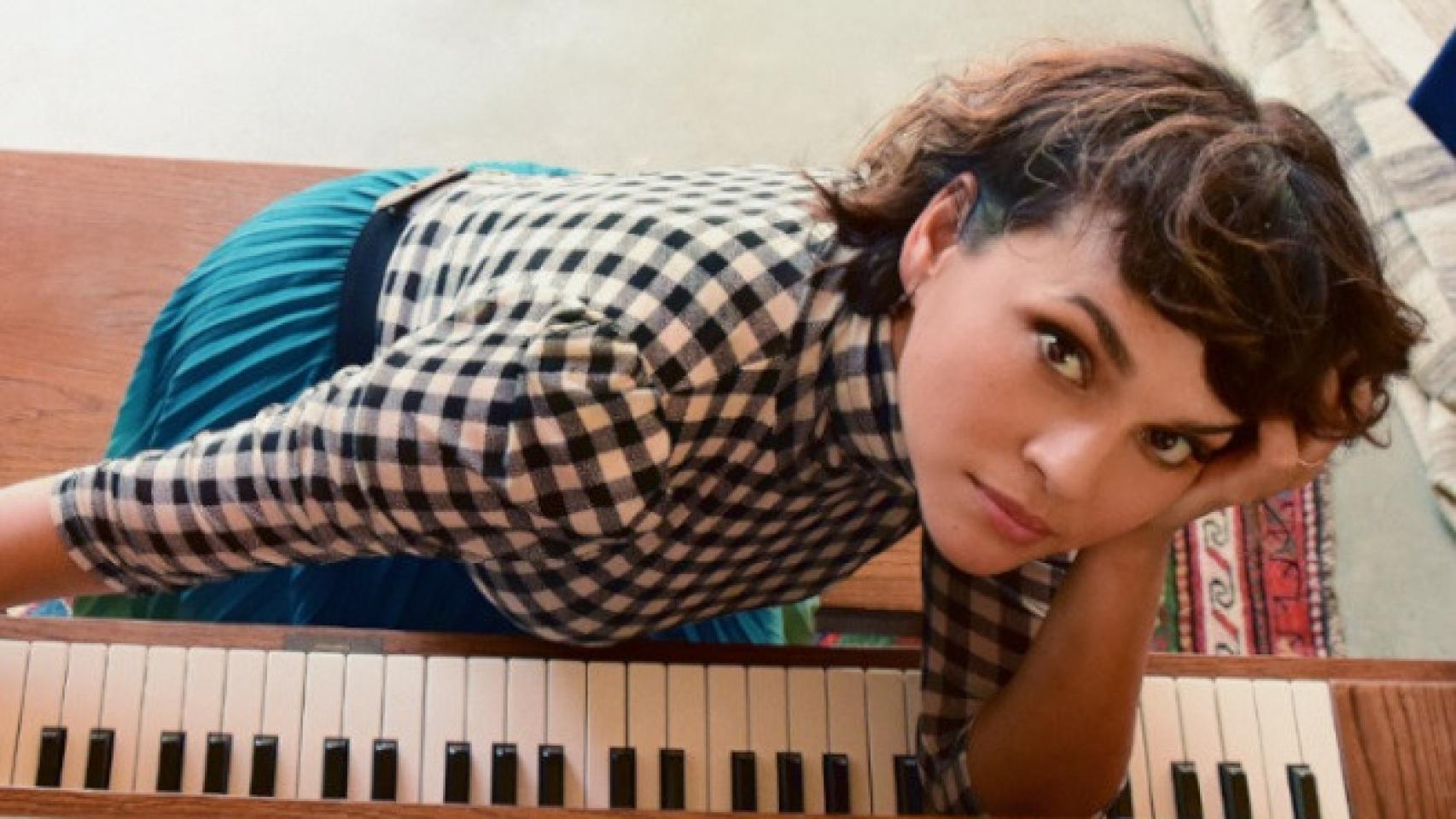 Norah Jones pone a prueba su voz y su piano en una nueva gira española