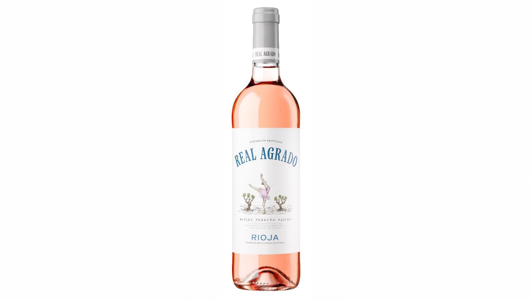 9 bebidas rosa para refrescarse y brindar con el color del año