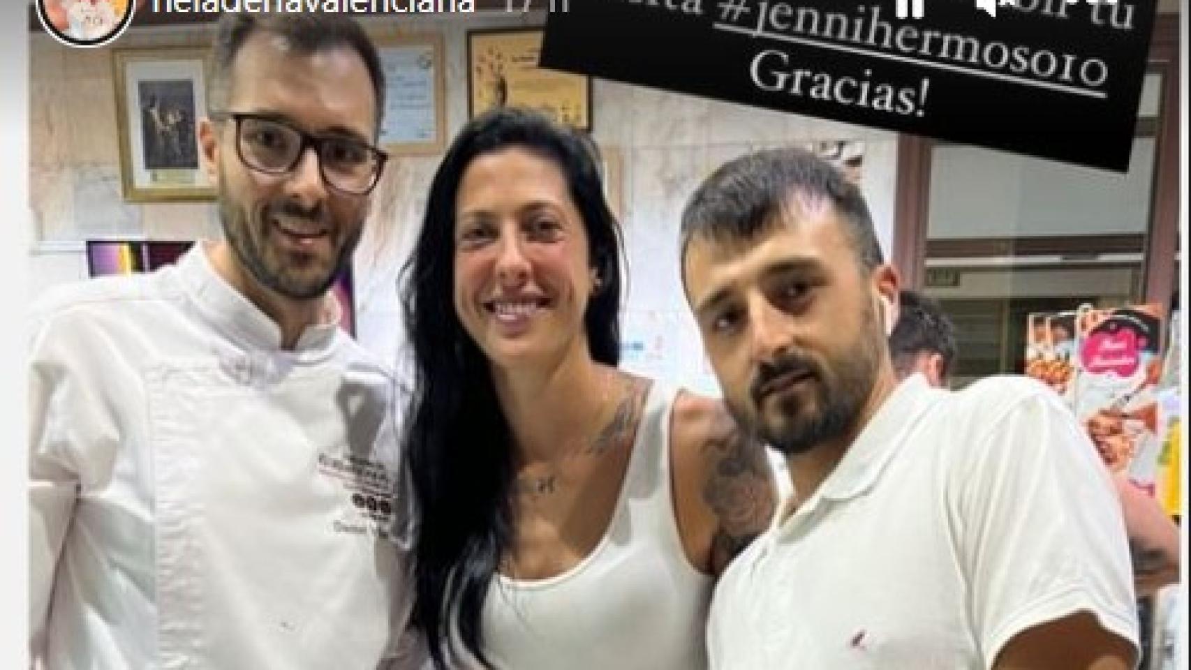 Jenni Hermoso desconecta tomando helado en Marbella tras la polémica ...