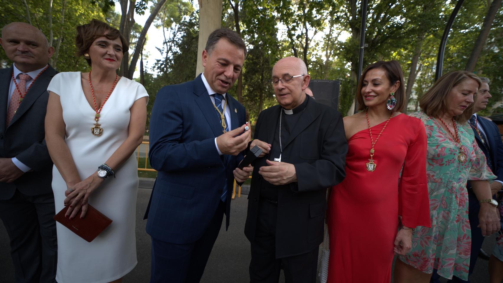 Comienza la gran Feria de Albacete 2023 tras la apertura de la Puerta de Hierros