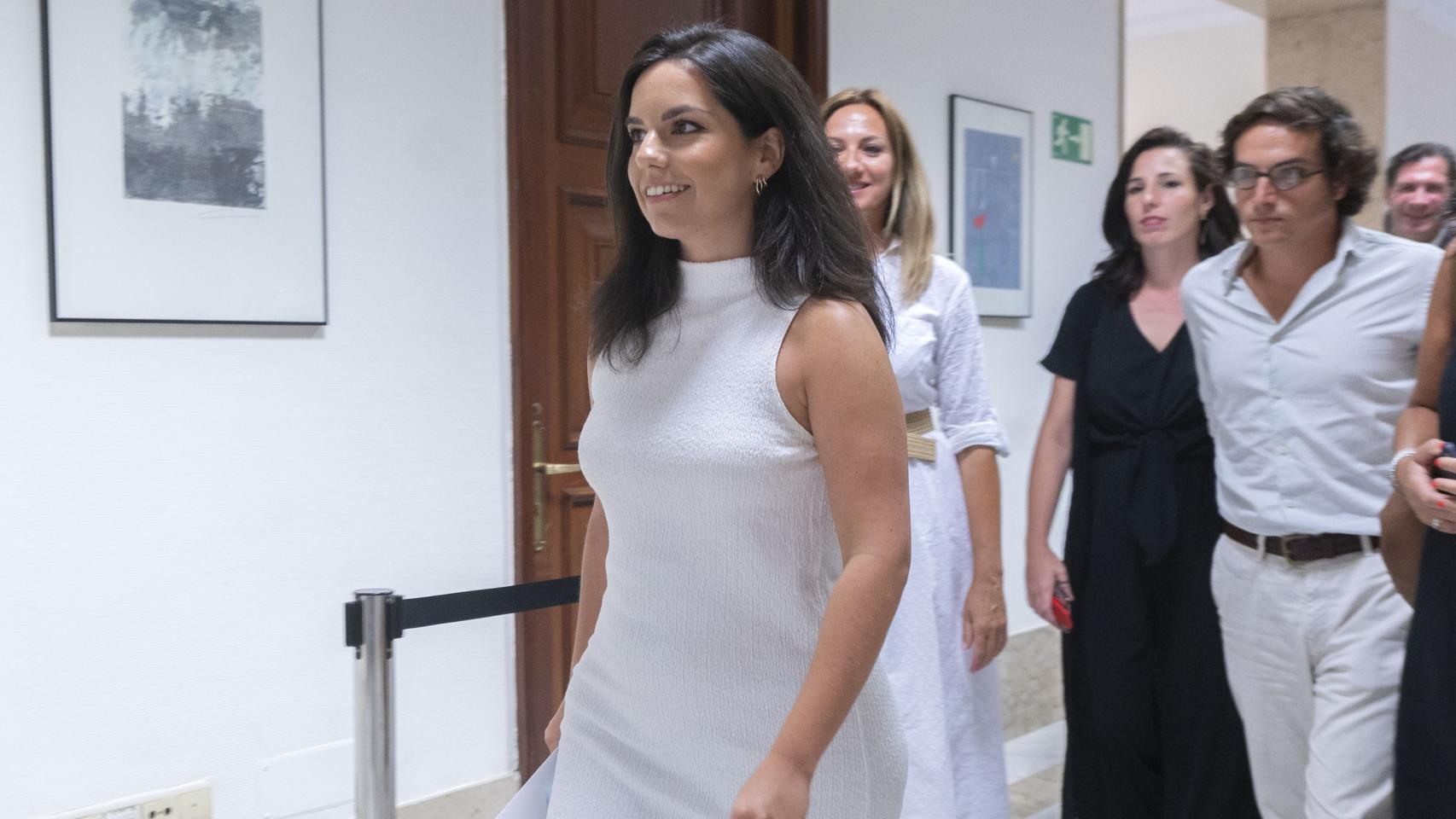 Llega el ‘baby’ Vox: vicepresidentes millenials y una portavoz de 28 ...